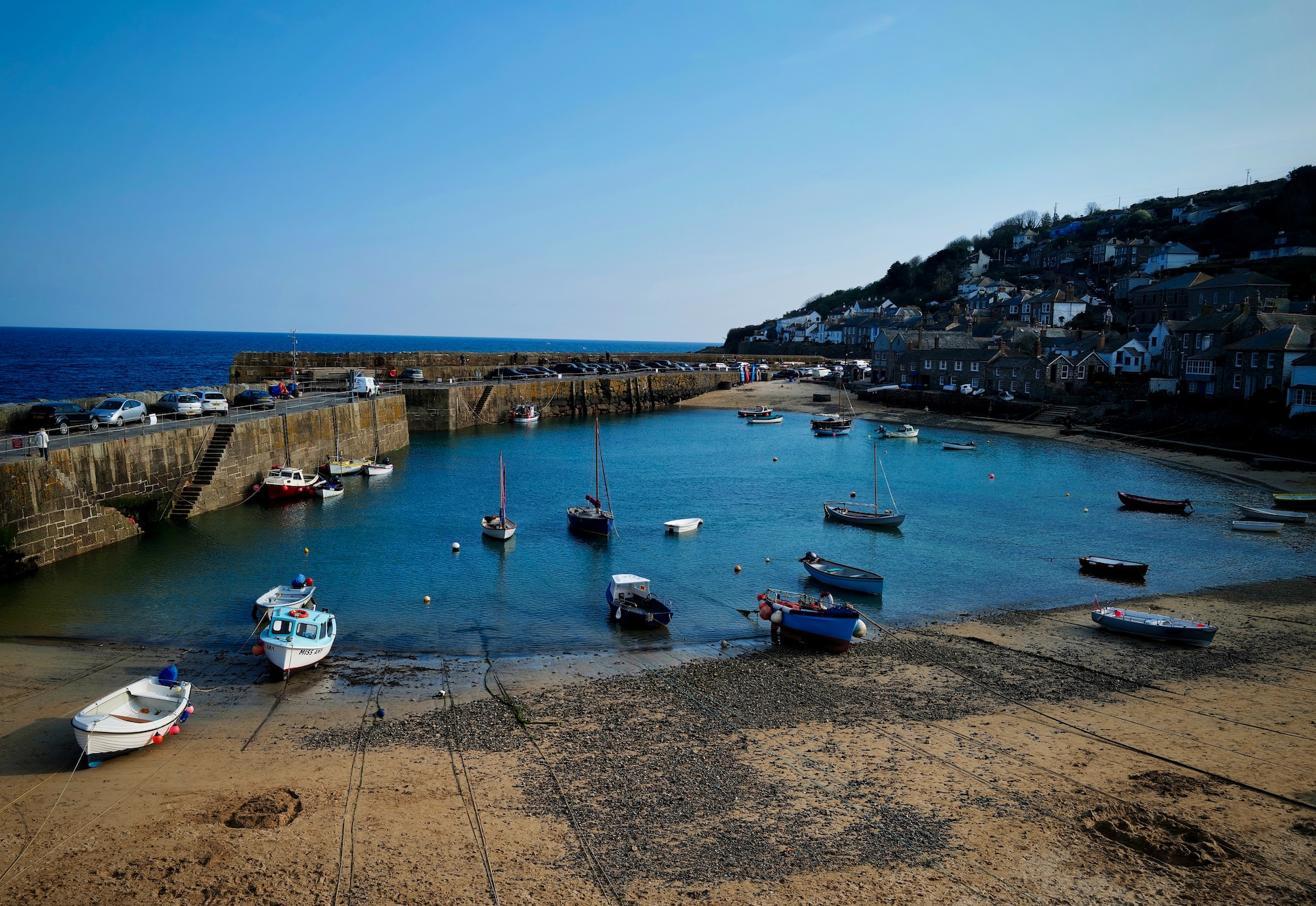 Accommodation in Cornwall | The Kings Arms Paul